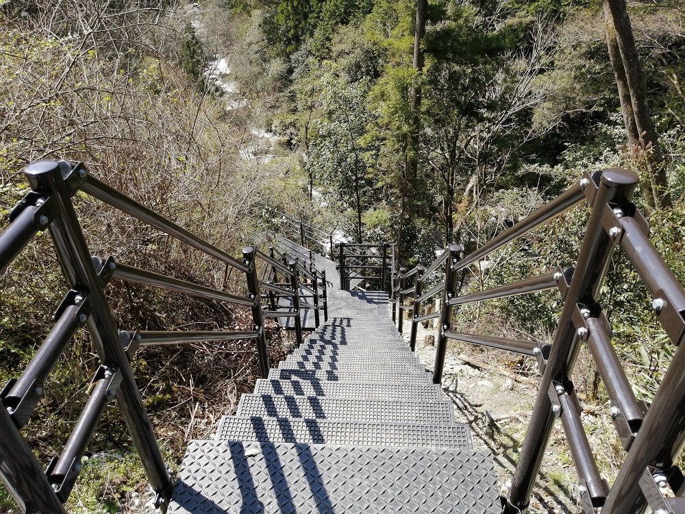 Nikobuchi｜NIYODO BLUE